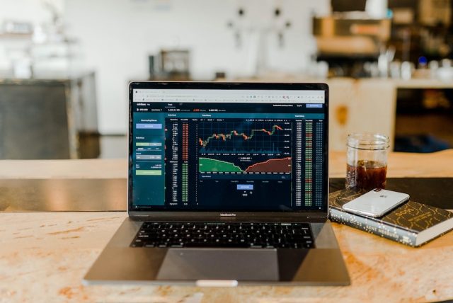 Predictive Analytics: Pros and Cons, Benefits and Challenges Predictive Analytics: Pros and Cons, Benefits and Challenges
